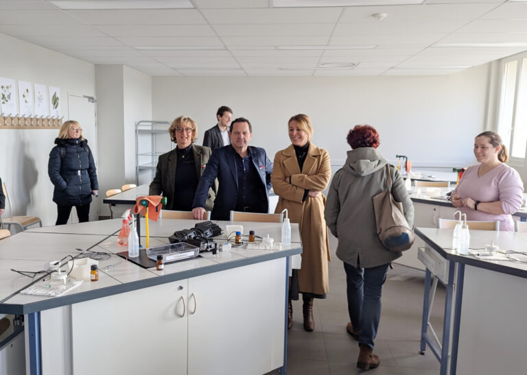 À Dijon, le lycée Le Castel entre dans une nouvelle ère : une ...